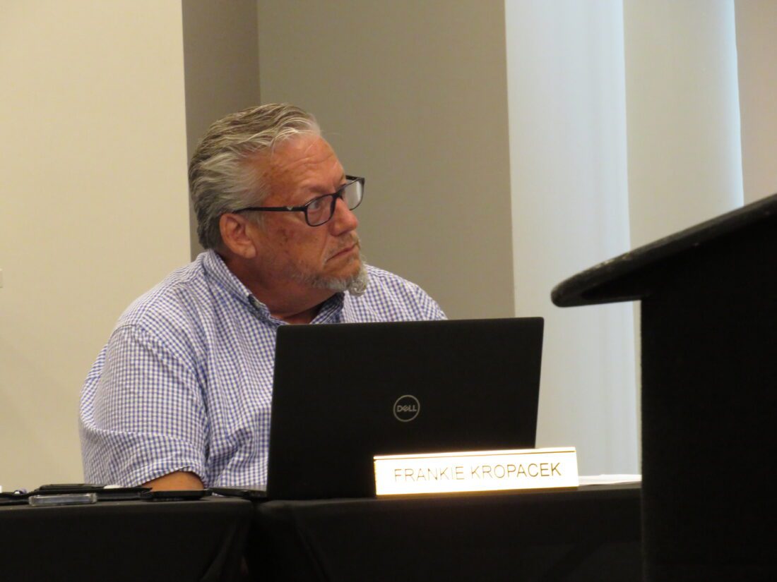 Fort Myers Beach enters into $1.4M contract for temporary town hall ...